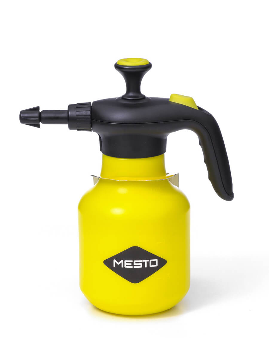 Classic Plastic Sprayer with 360° Rotation — Atlas Preservation