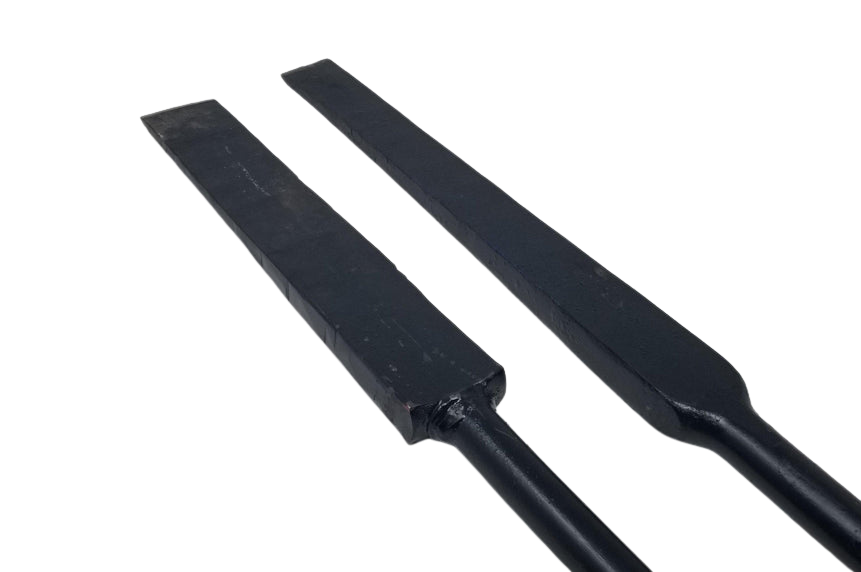 Pavement crowbar with ball head — Atlas Preservation