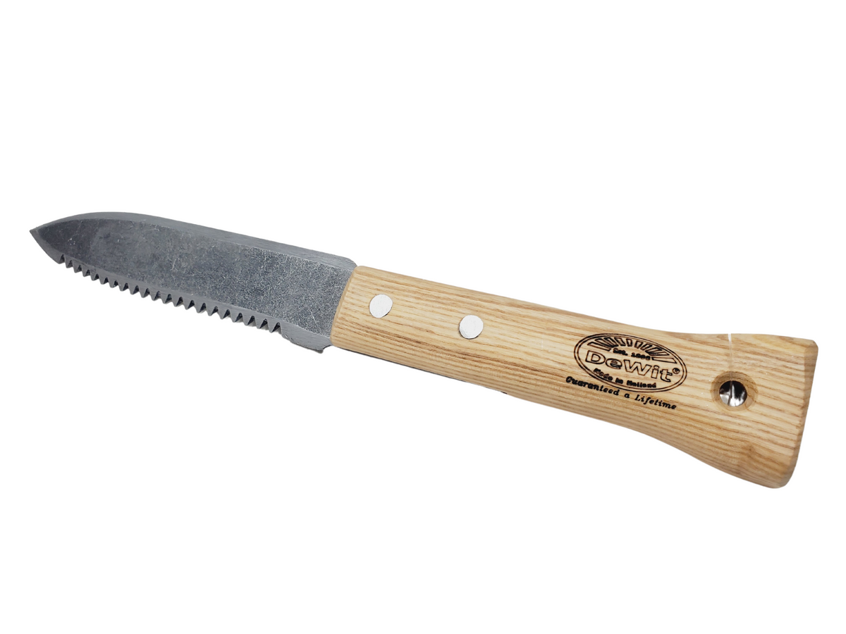 Serrated Farmer's Dagger — Atlas Preservation